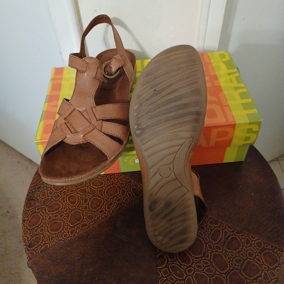 BareTraps | Shoes | Bare Trap Sandals | Poshmark
